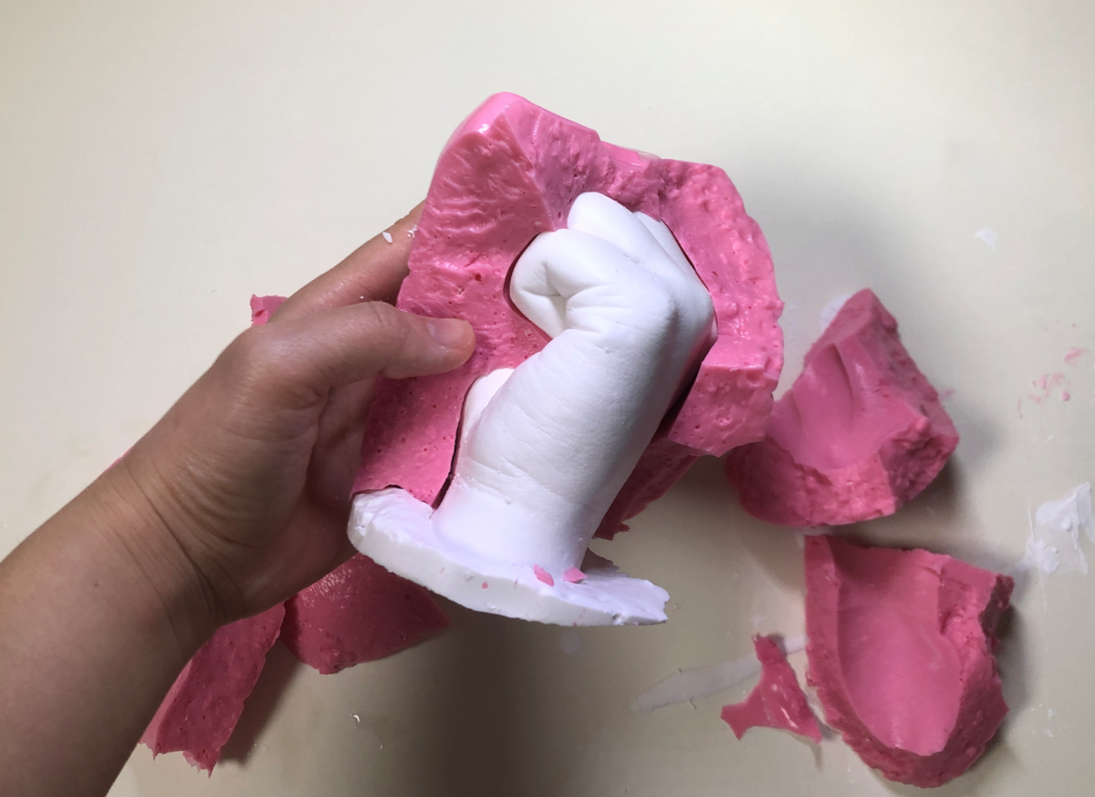 Lifecasting a Hand with Alginate – Design Media Arts Fabrication and ...